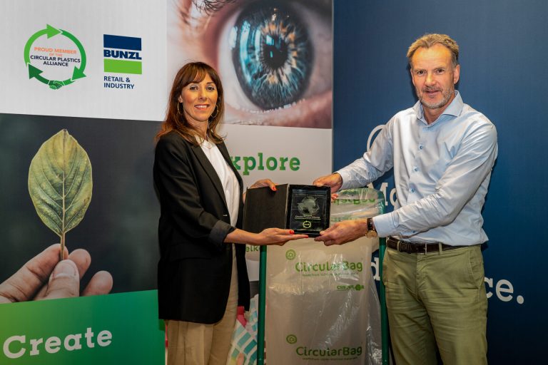 Bunzl neemt deel aan Circular Plastics Alliance - Circular Plastic Alliance